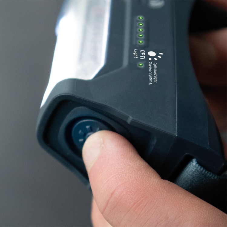 SCANGRIP I-VIEW - Sensörlü şarj edilebilir LED kafa lambası.